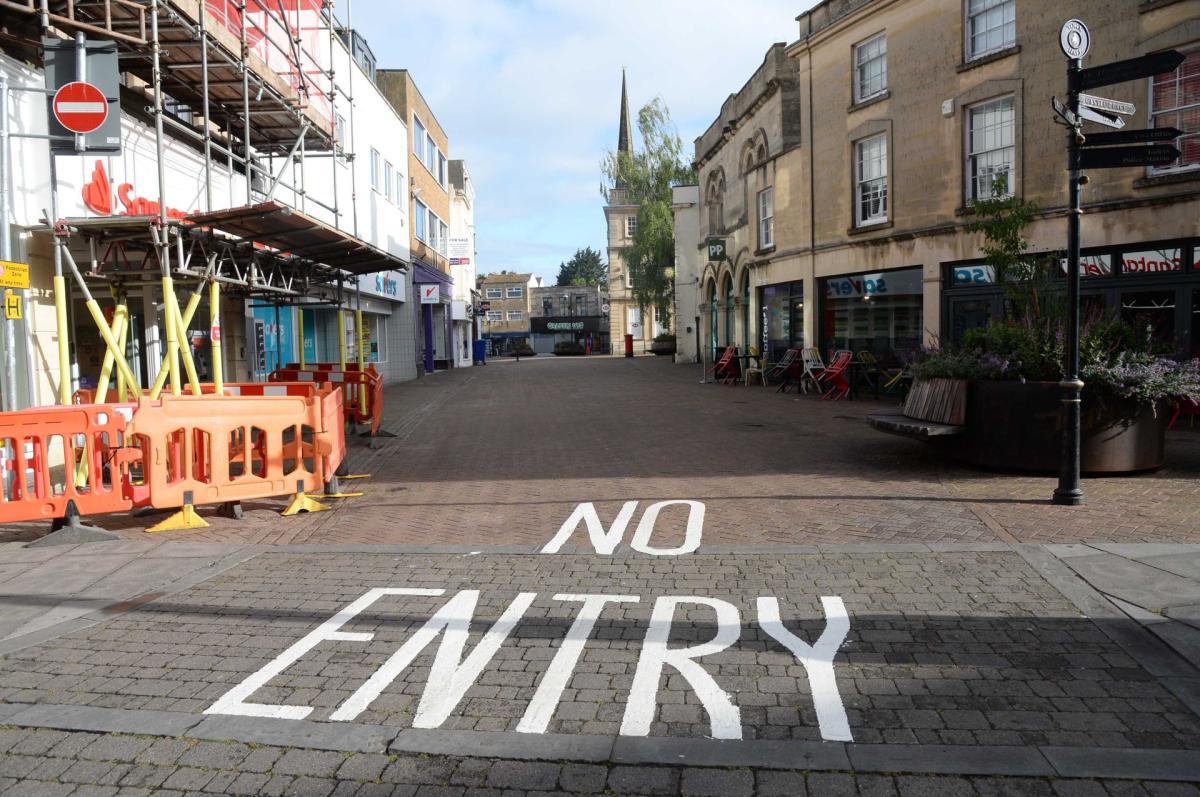 Trowbridge drivers flout town centre pedestrian zone | The Wiltshire ...